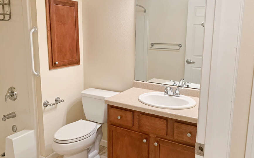 The Crossing Two-Bedroom Apartment - HighPointe Apartment Homes